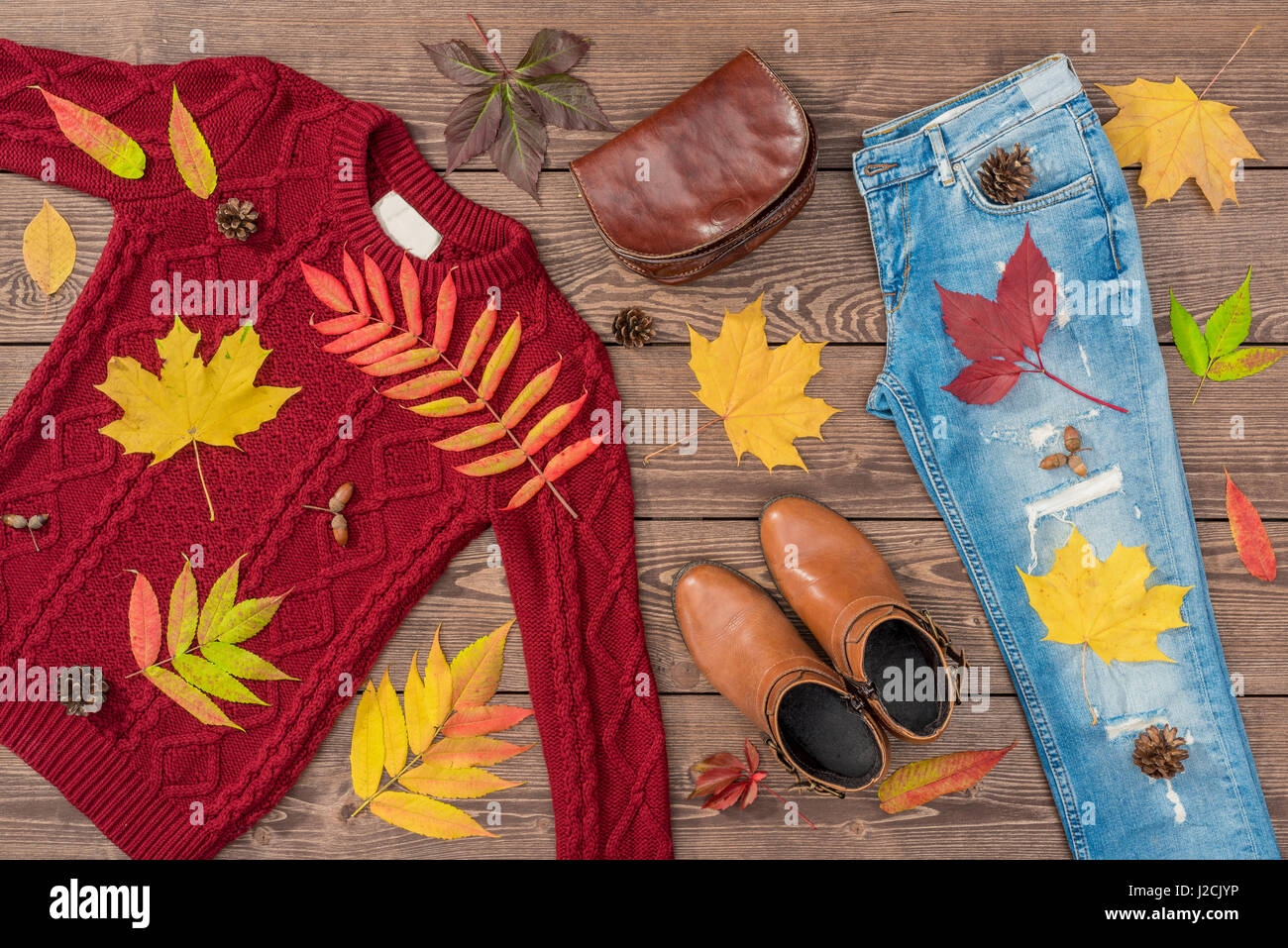 Autumn leaves background fashion hi-res stock photography and images ...