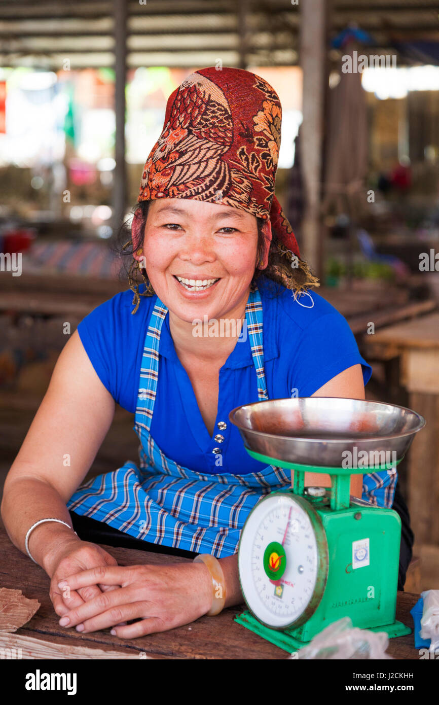 Vietnam, Thuan Chau, market, young woman meat vendor Stock Photo - Alamy