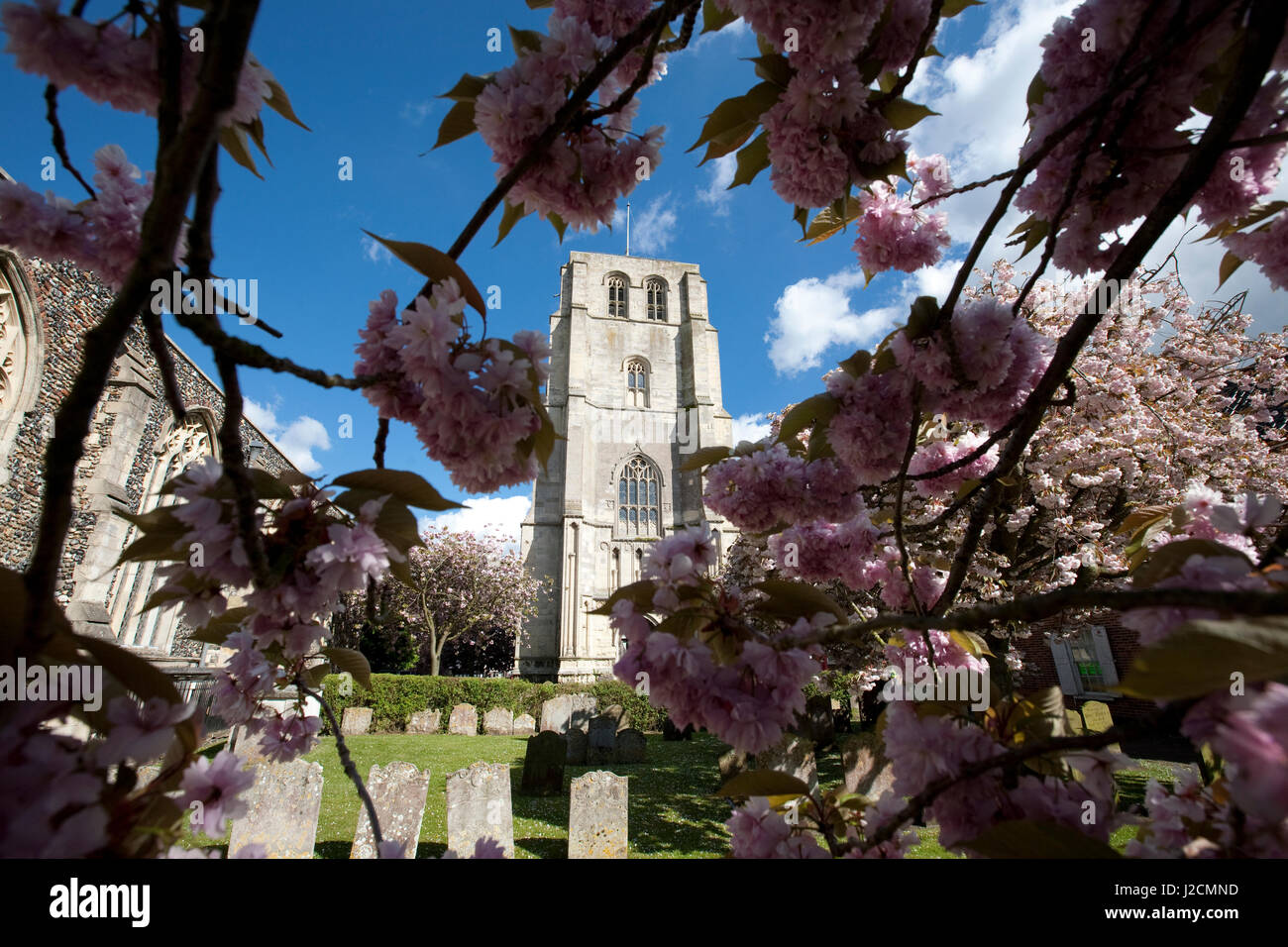 St michaels church beccles suffolk hi-res stock photography and images ...