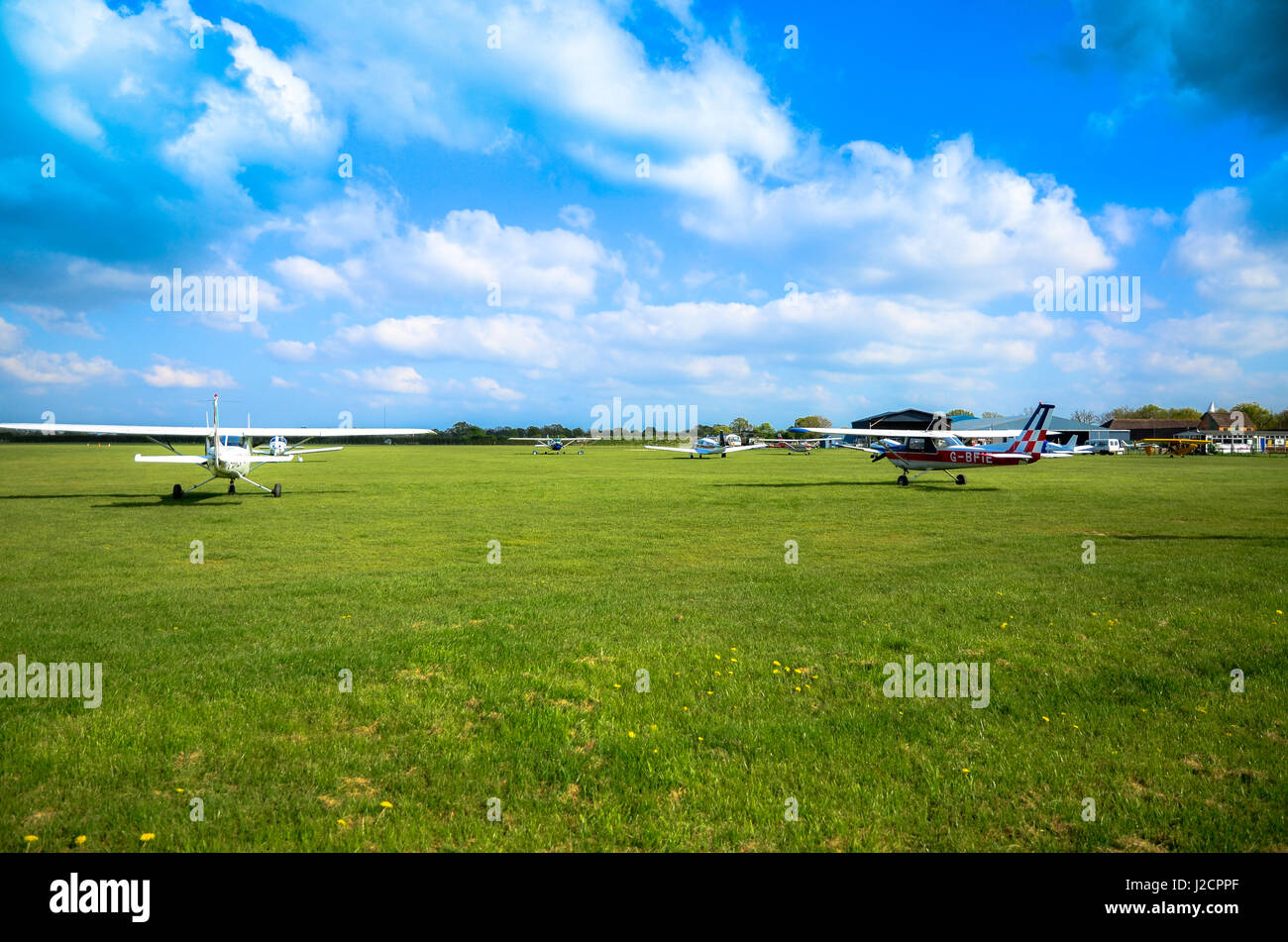 Airdrome hi-res stock photography and images - Alamy