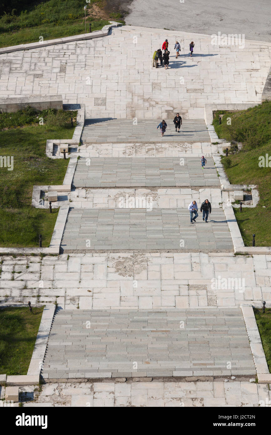 Bulgaria, Central Mountains, Shipka, Shipka Pass, Freedom Monument ...