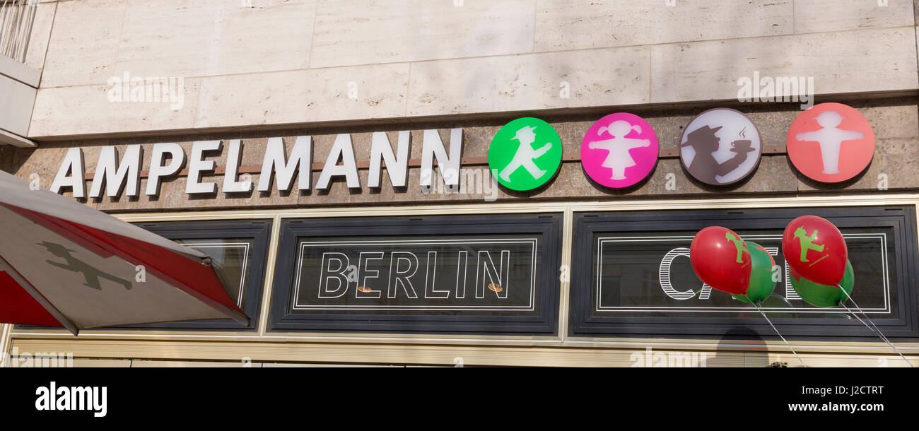 Berlin sign hi-res stock photography and images - Alamy
