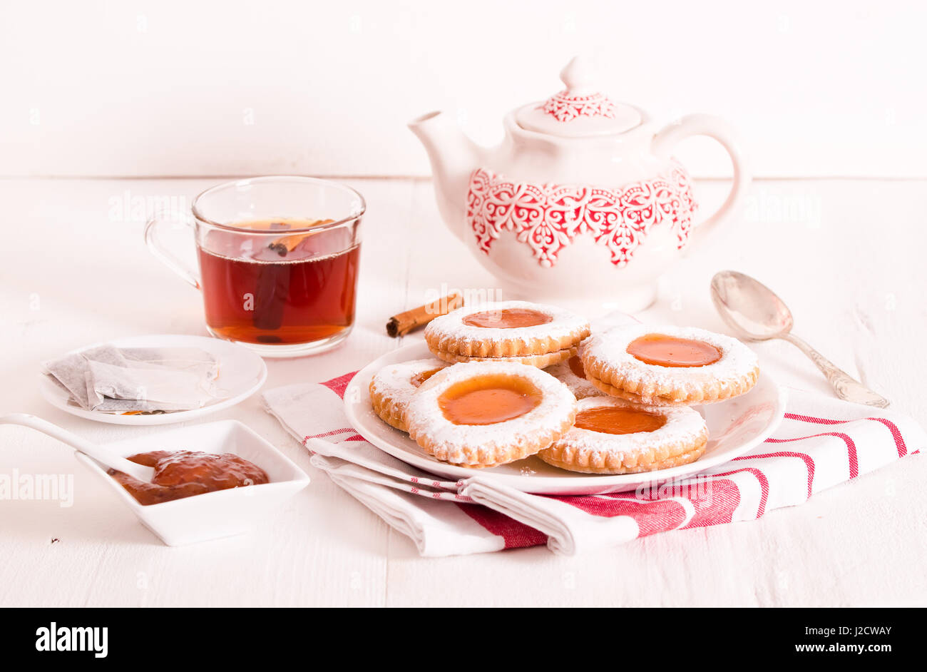 Teatime spread hi-res stock photography and images - Alamy