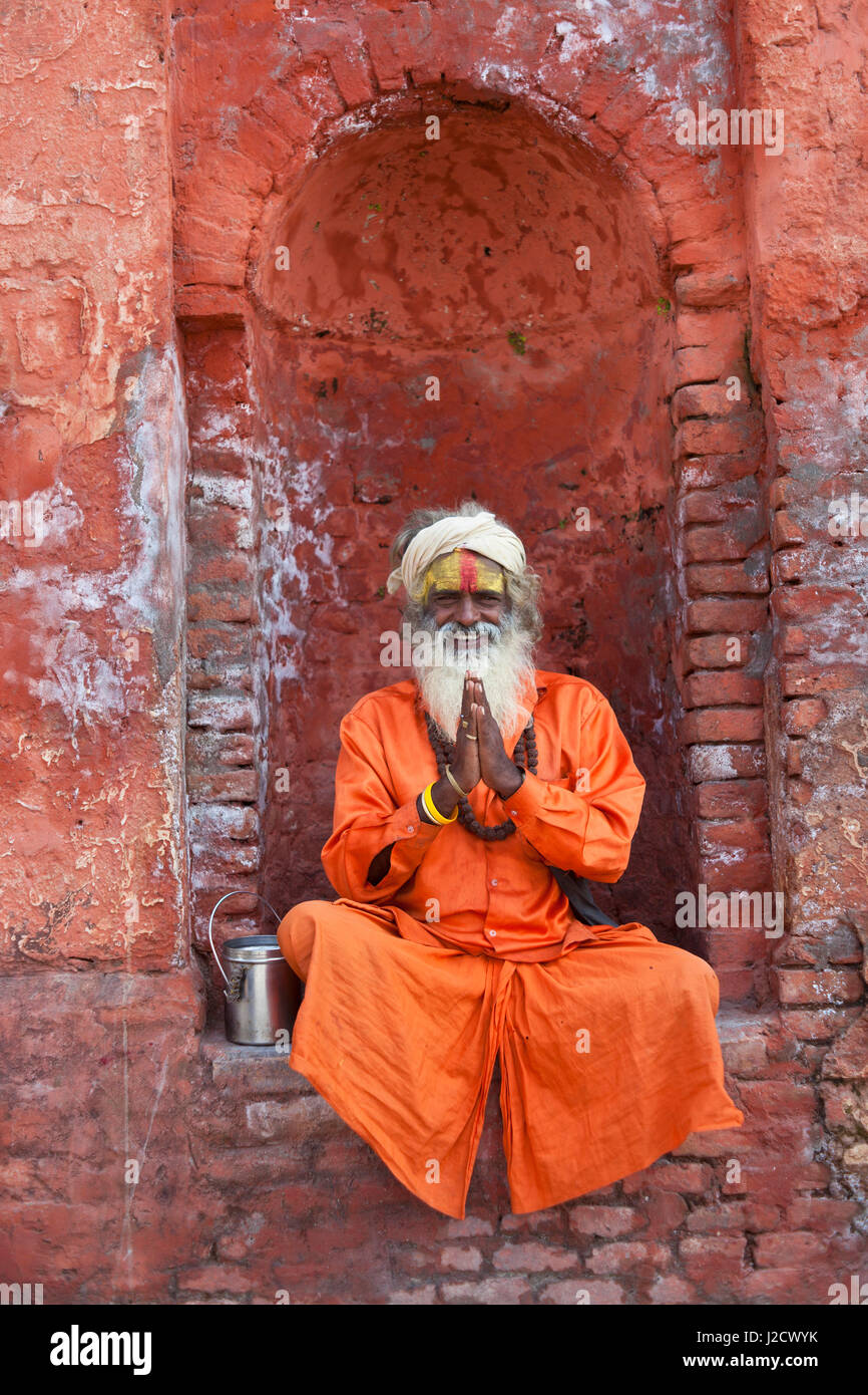 Holy man hi-res stock photography and images - Alamy