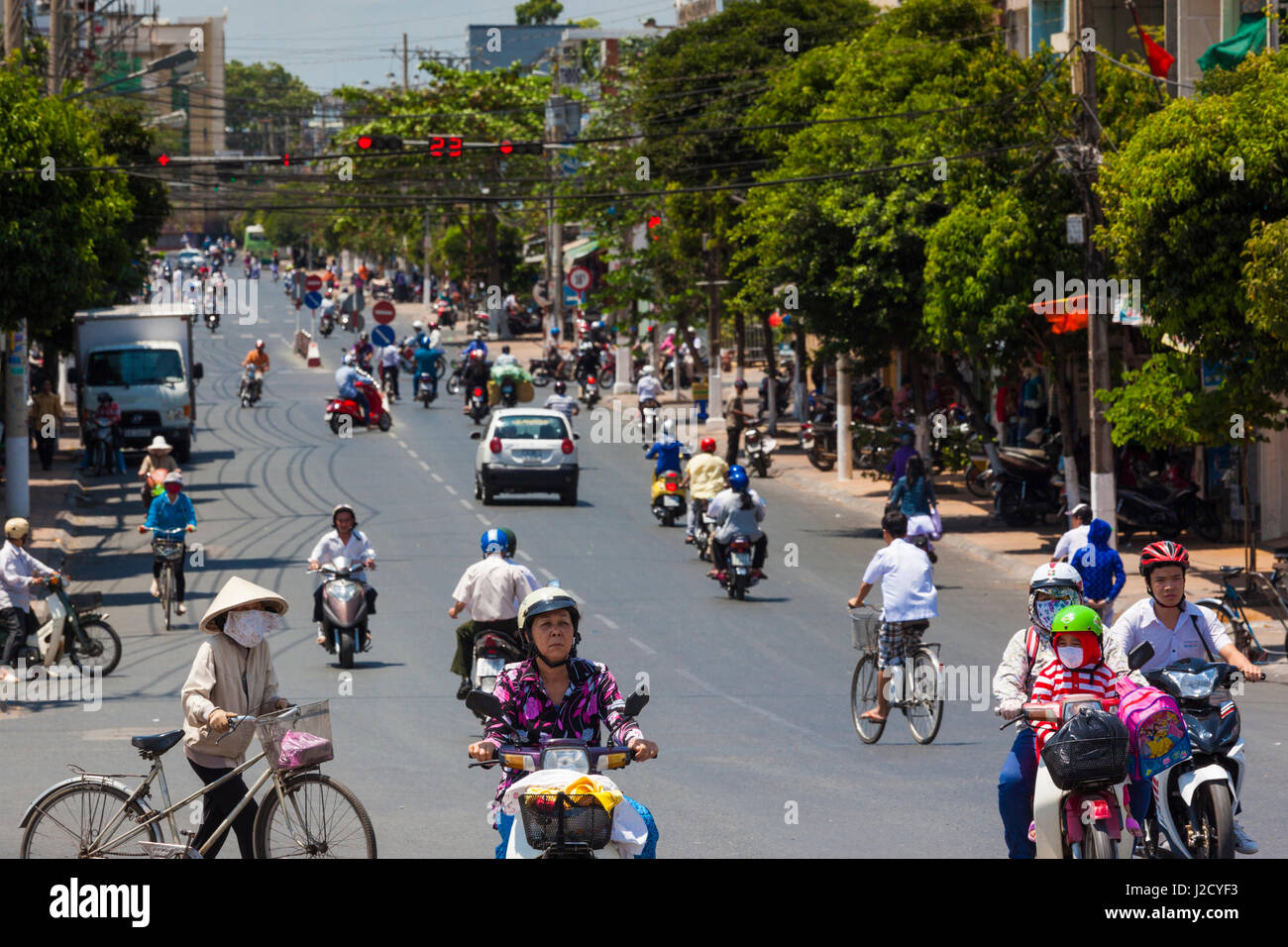 Vietnam, Mekong Delta. My Tho, city traffic Stock Photo - Alamy