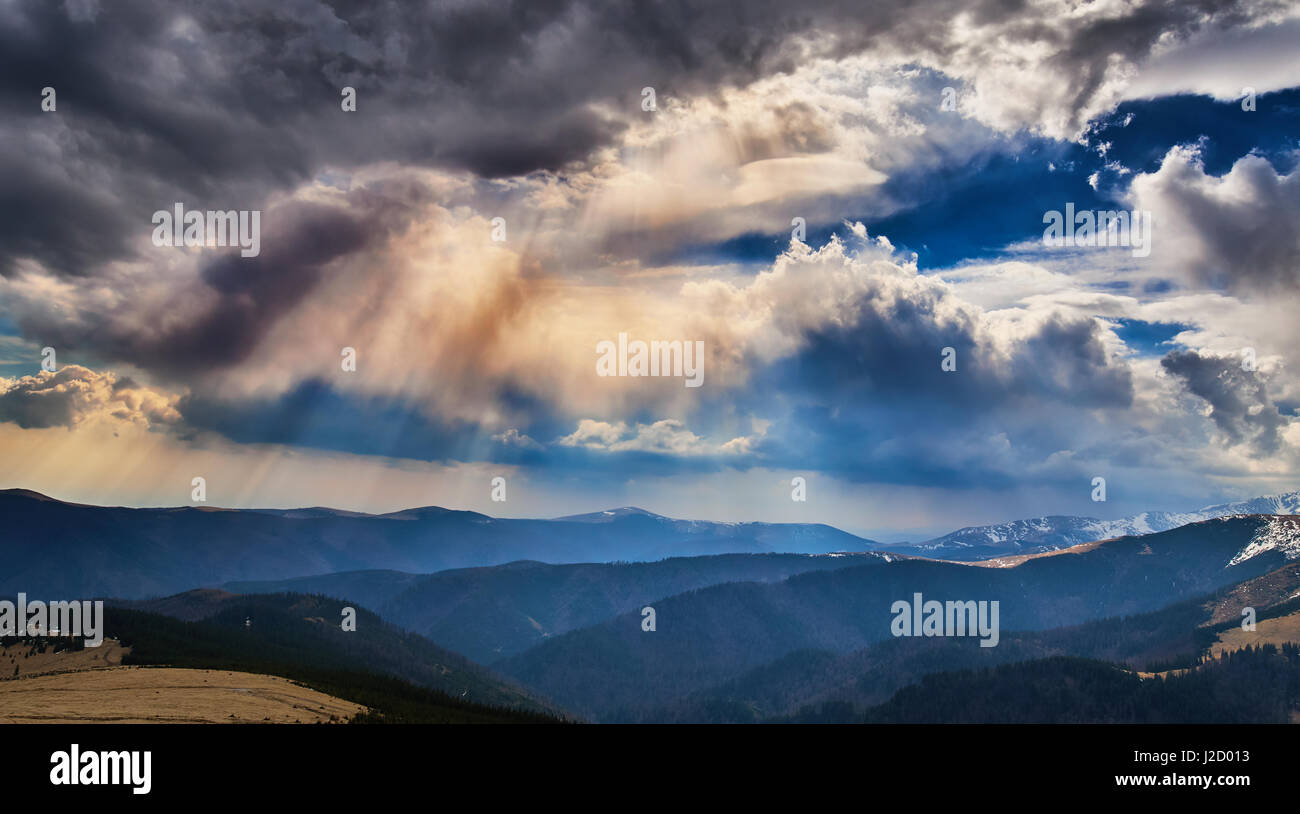 Spring sunset in the Parang mountain range, Romania Stock Photo - Alamy