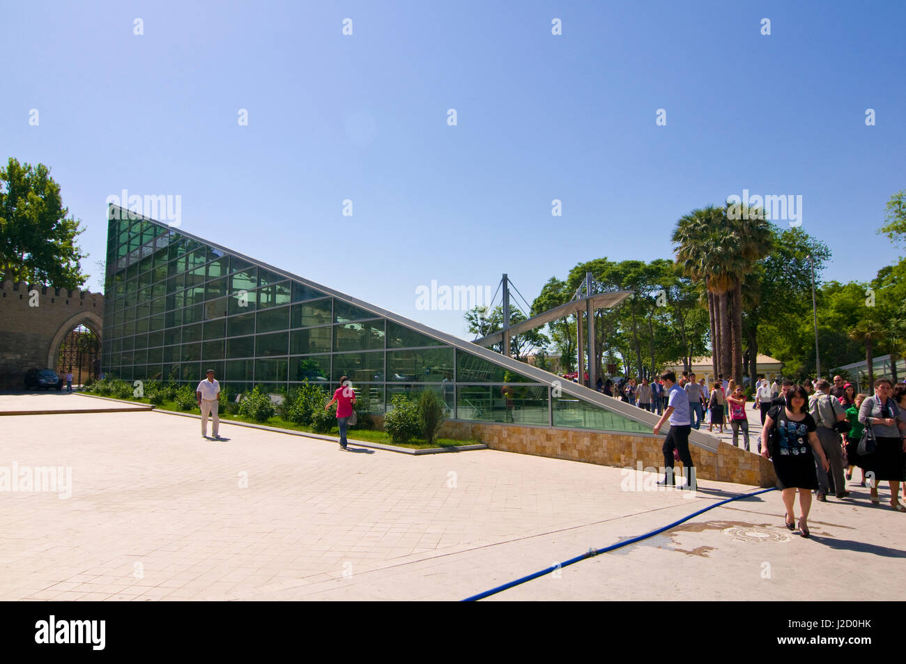 Metro in baku azerbaijan hi-res stock photography and images - Alamy