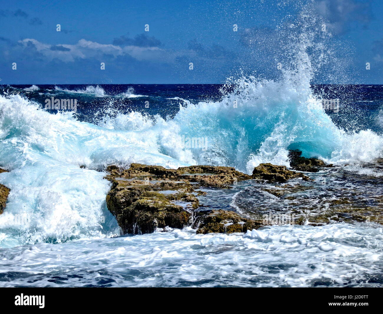 Violent splash hi-res stock photography and images - Alamy