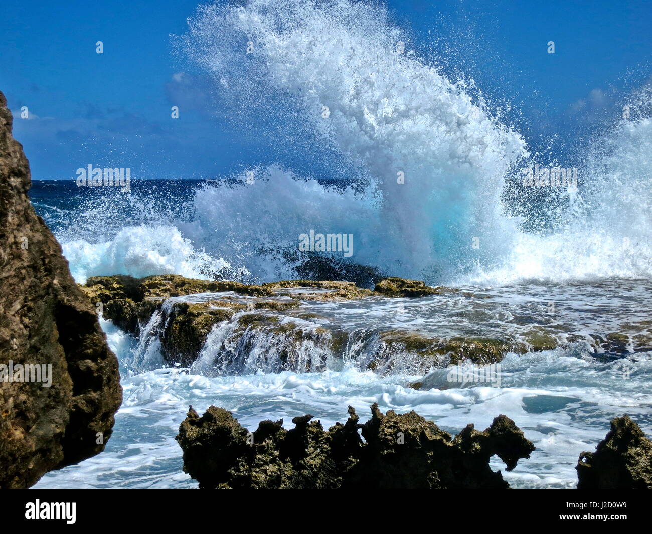 Violent splash hi-res stock photography and images - Alamy