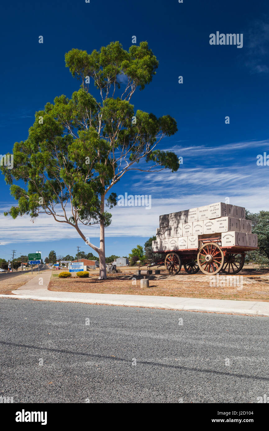 Old wool wagon hi-res stock photography and images - Alamy