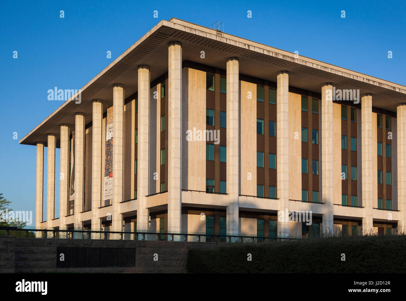 Australia, Canberra, National Library of Australia Stock Photo - Alamy