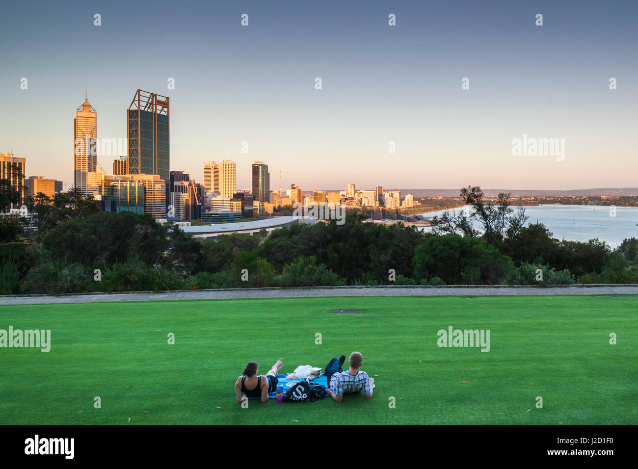 Australia, Perth, people in Kings Park, late afternoon Stock Photo - Alamy
