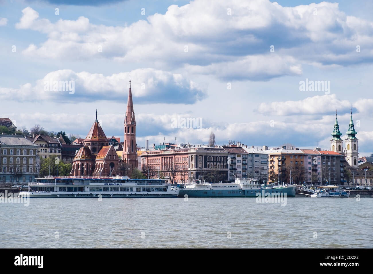 River danube duna hi-res stock photography and images - Alamy