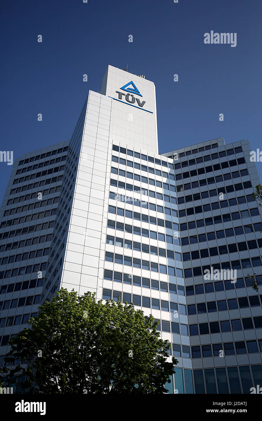 Tuv rheinland logo hi-res stock photography and images - Alamy