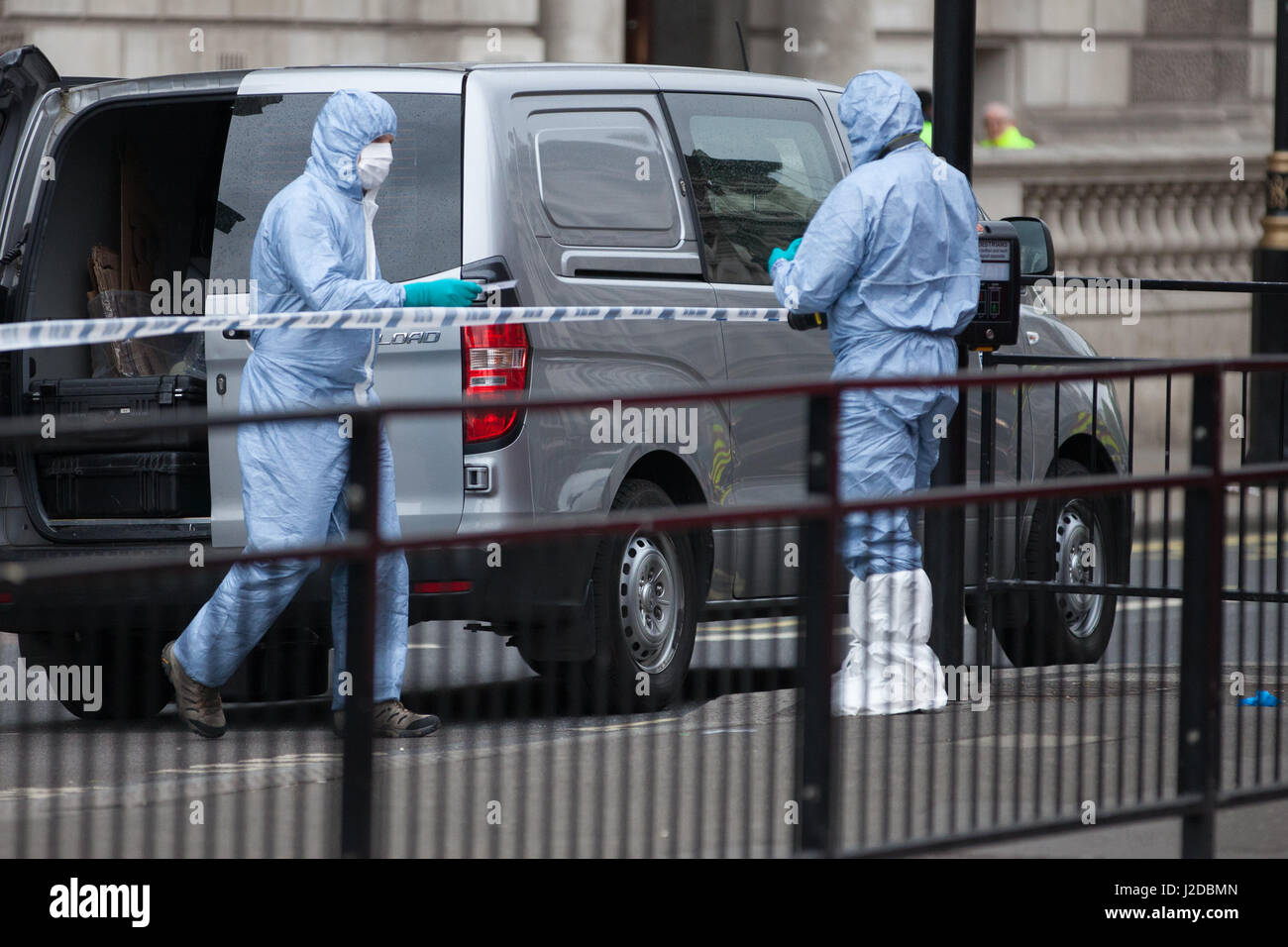 Forensic officers westminster hi-res stock photography and images - Alamy