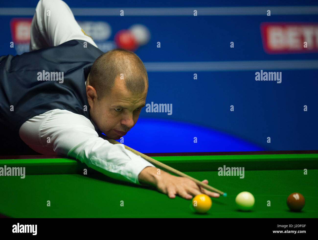 Sheffield. 27th Apr, 2017. Barry Hawkins of England competes during the ...
