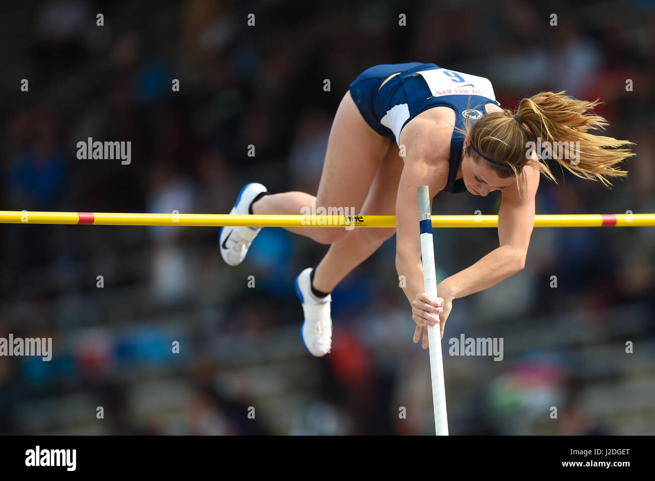 Track And Field Pole Vault Pit