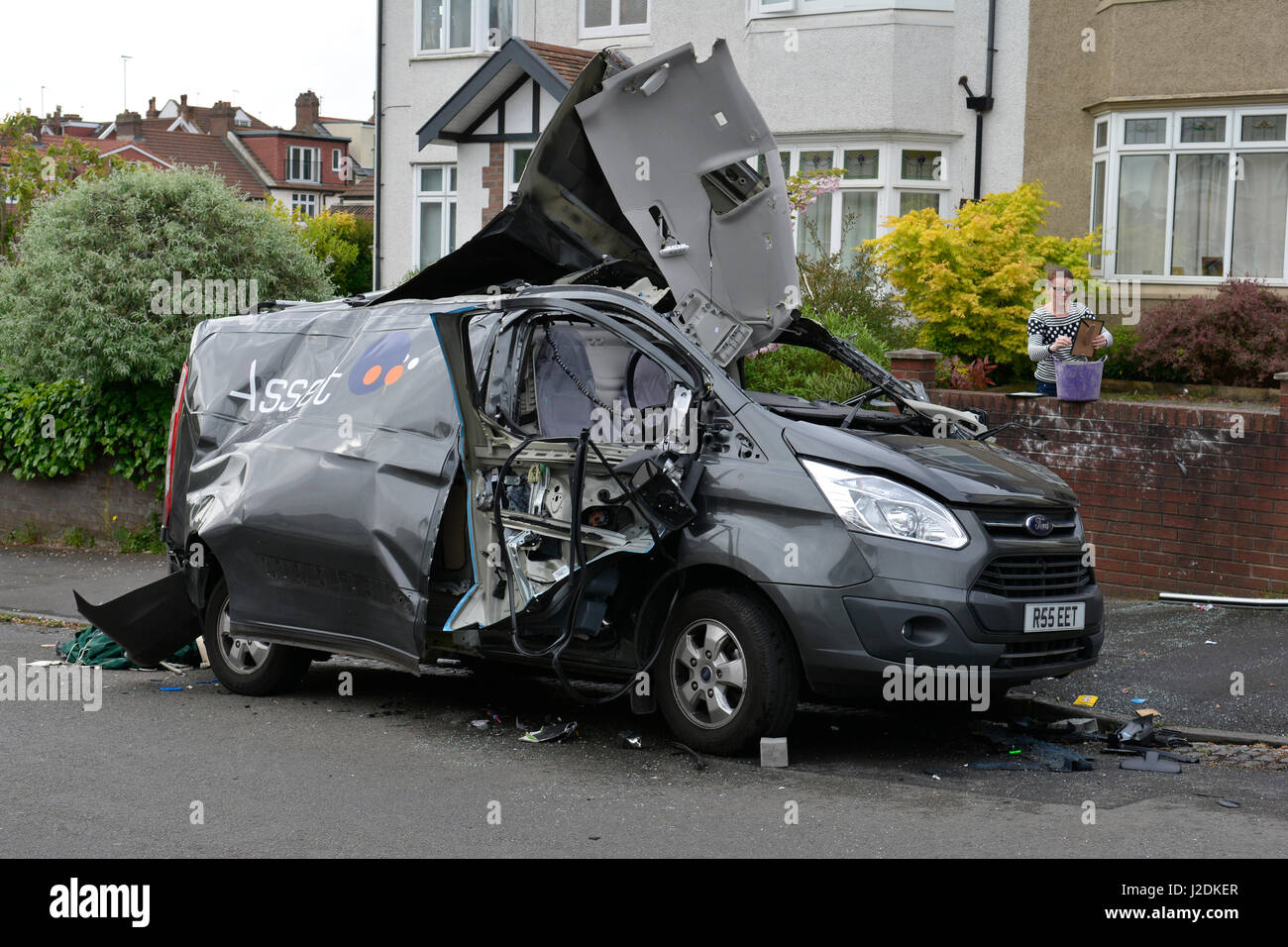 Road side van explosion due to gas cylinder hi-res stock photography ...