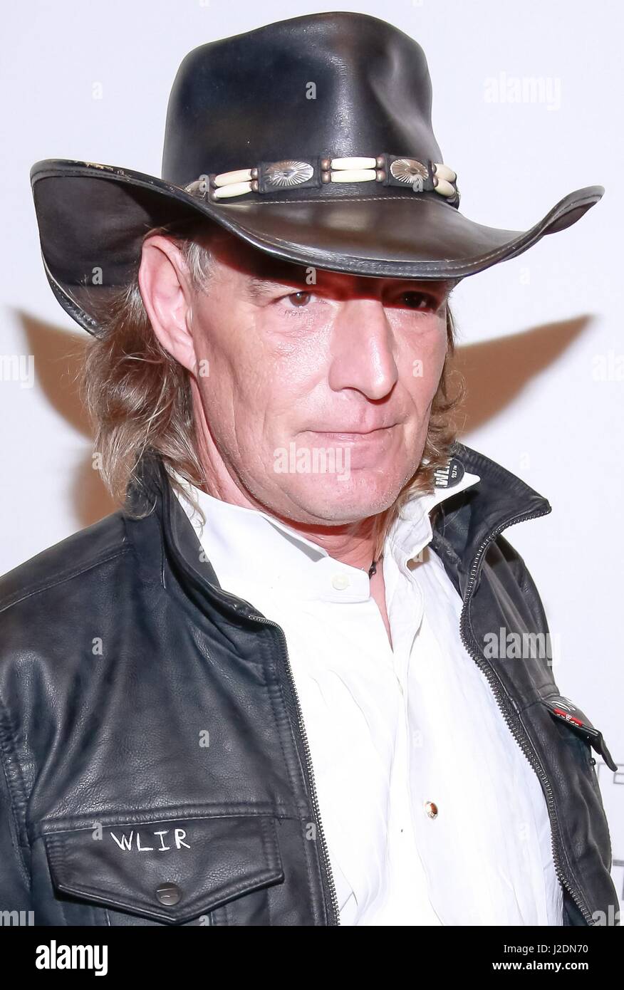 Dj bird hi-res stock photography and images - Alamy