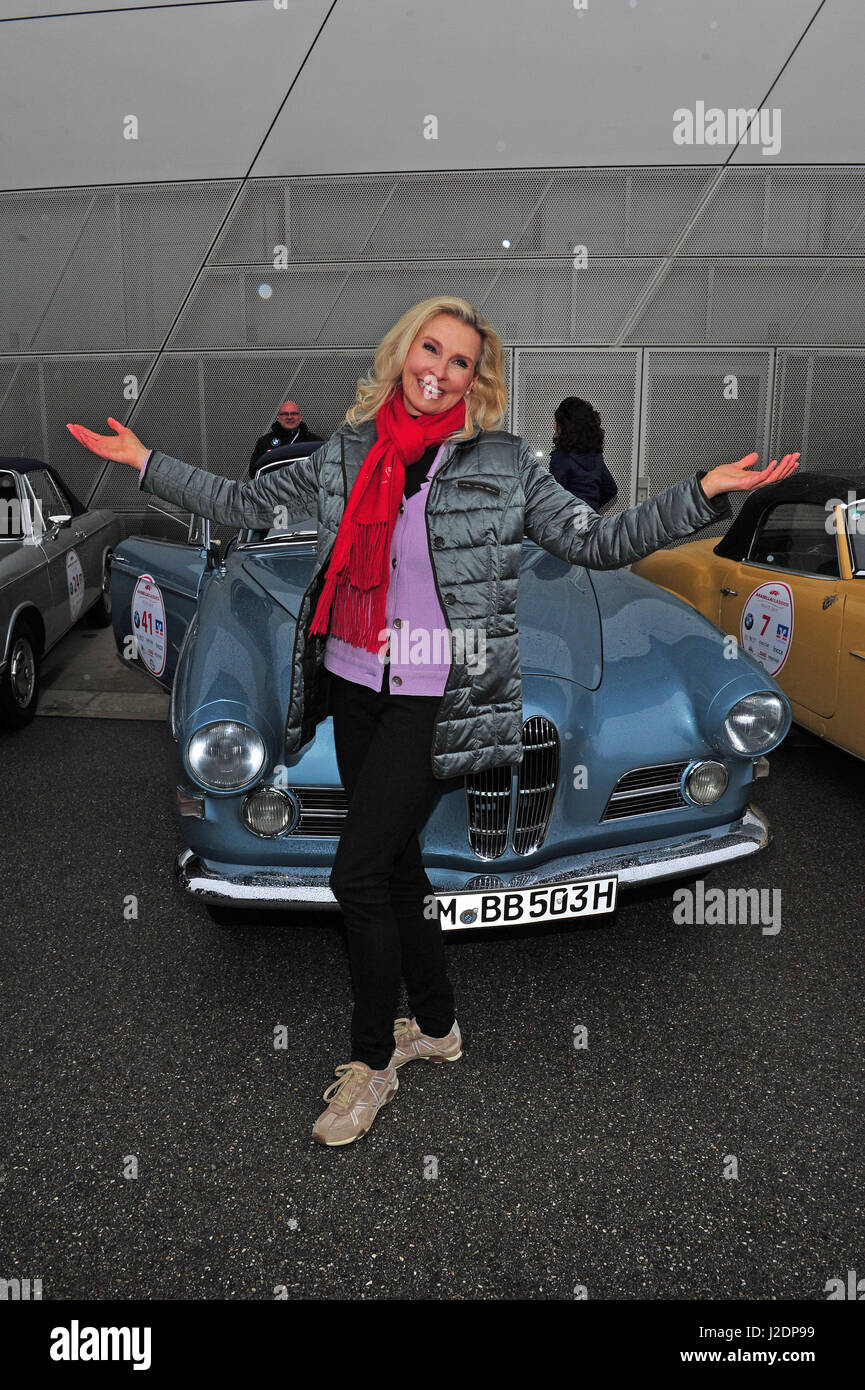 Eva Lind Stock Photos & Eva Lind Stock Images - Alamy