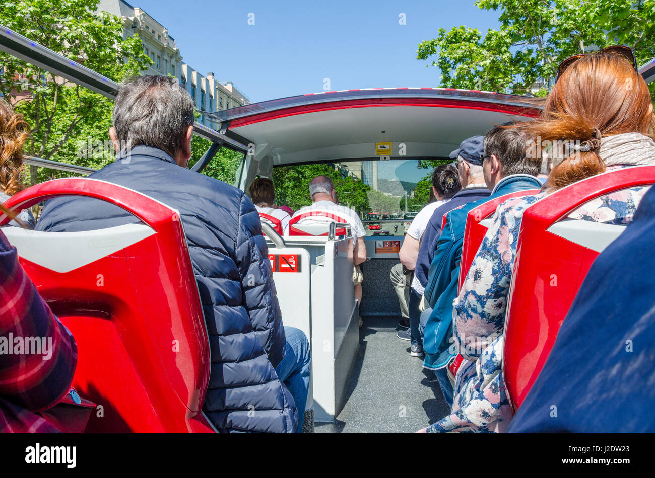 Passengers on open top tour hi-res stock photography and images - Alamy
