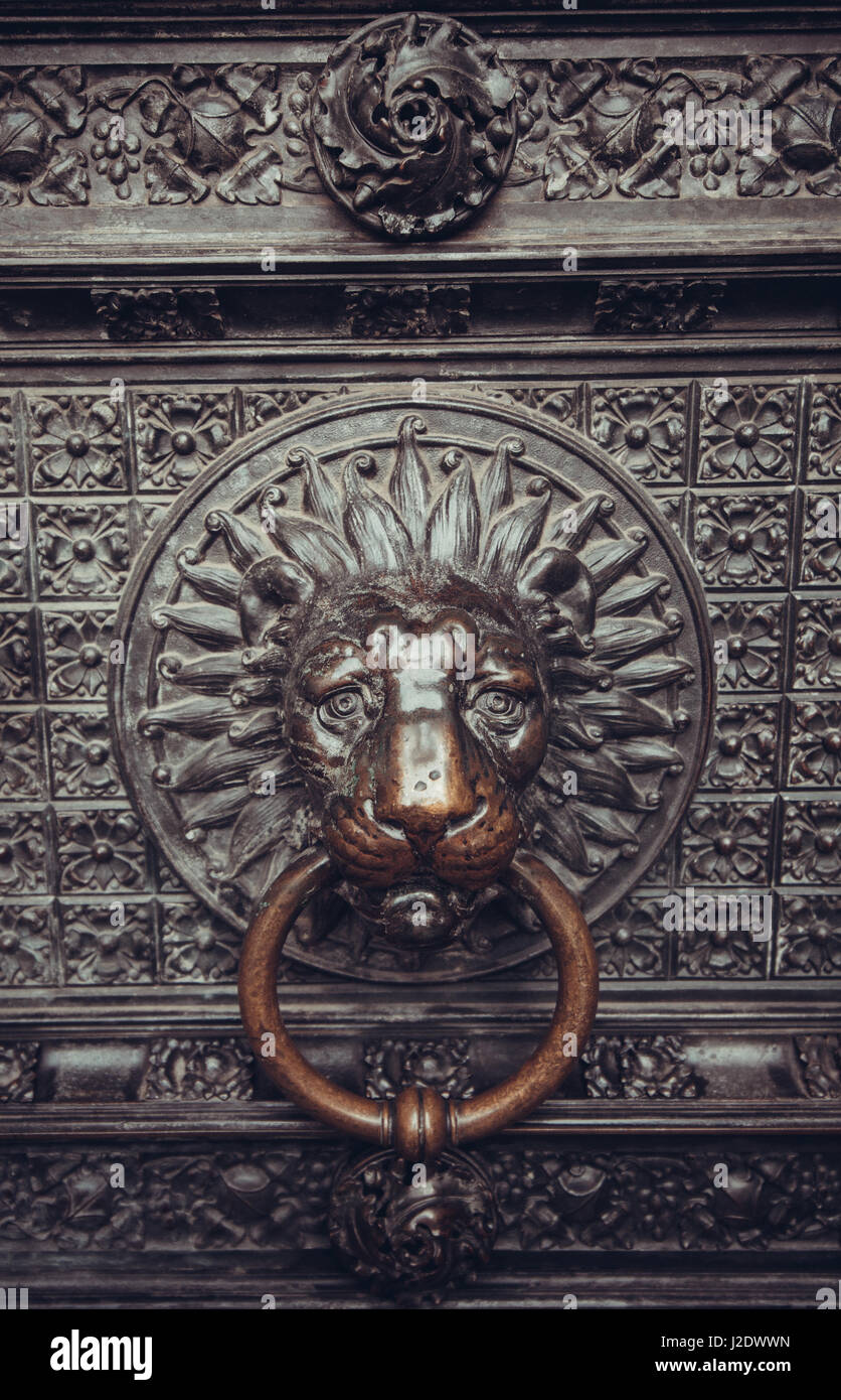 lion head as a knocker Stock Photo - Alamy