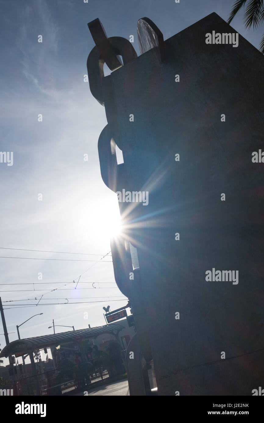 "Breaking The Chains" Sculpture by Melvin Edwards on the Martin Luther ...