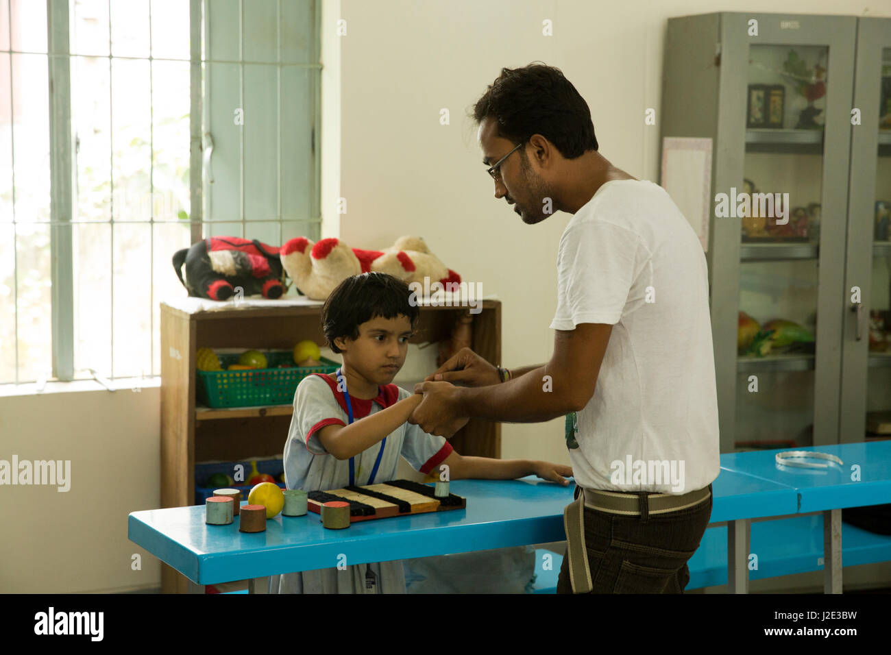 School visually impaired hi-res stock photography and images - Alamy