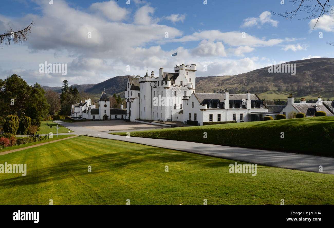 Blair castle hi-res stock photography and images - Alamy