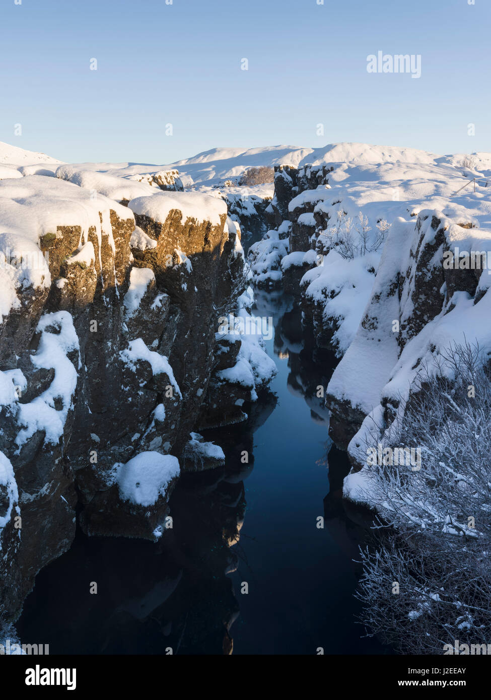 Flosagja a tectonic fault line in the Thingvellir National Park in ...