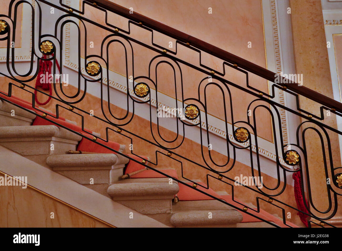 Opera house interior hi-res stock photography and images - Alamy