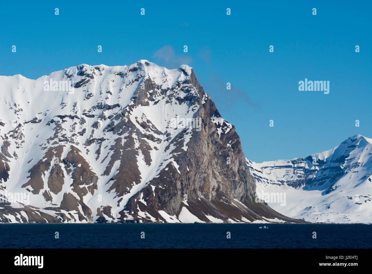 Norway. Svalbard. Hornsund. Granite cliffs surrounding Stock Photo - Alamy