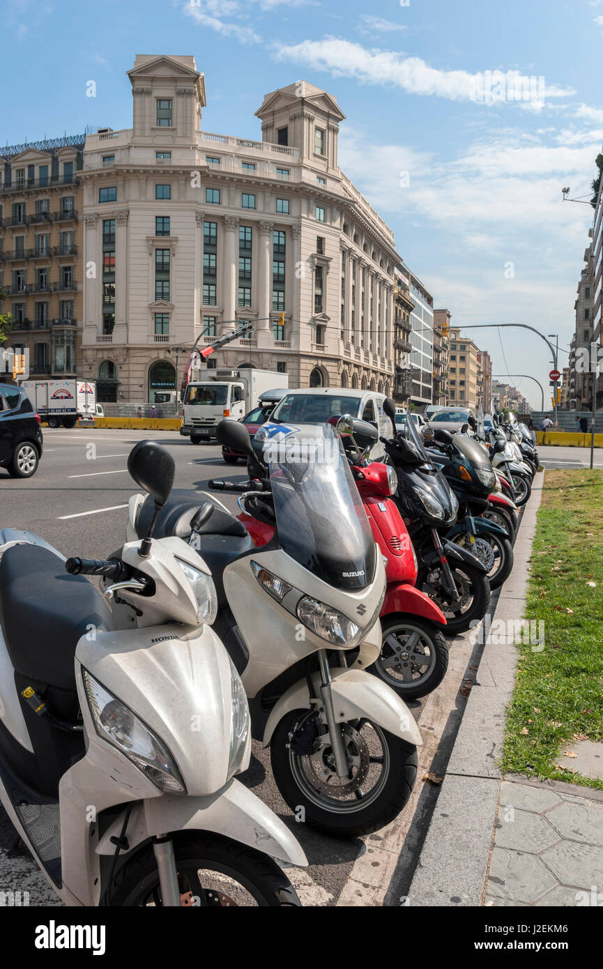 Europe, Spain, Barcelona, motorbikes parked in city Stock Photo - Alamy