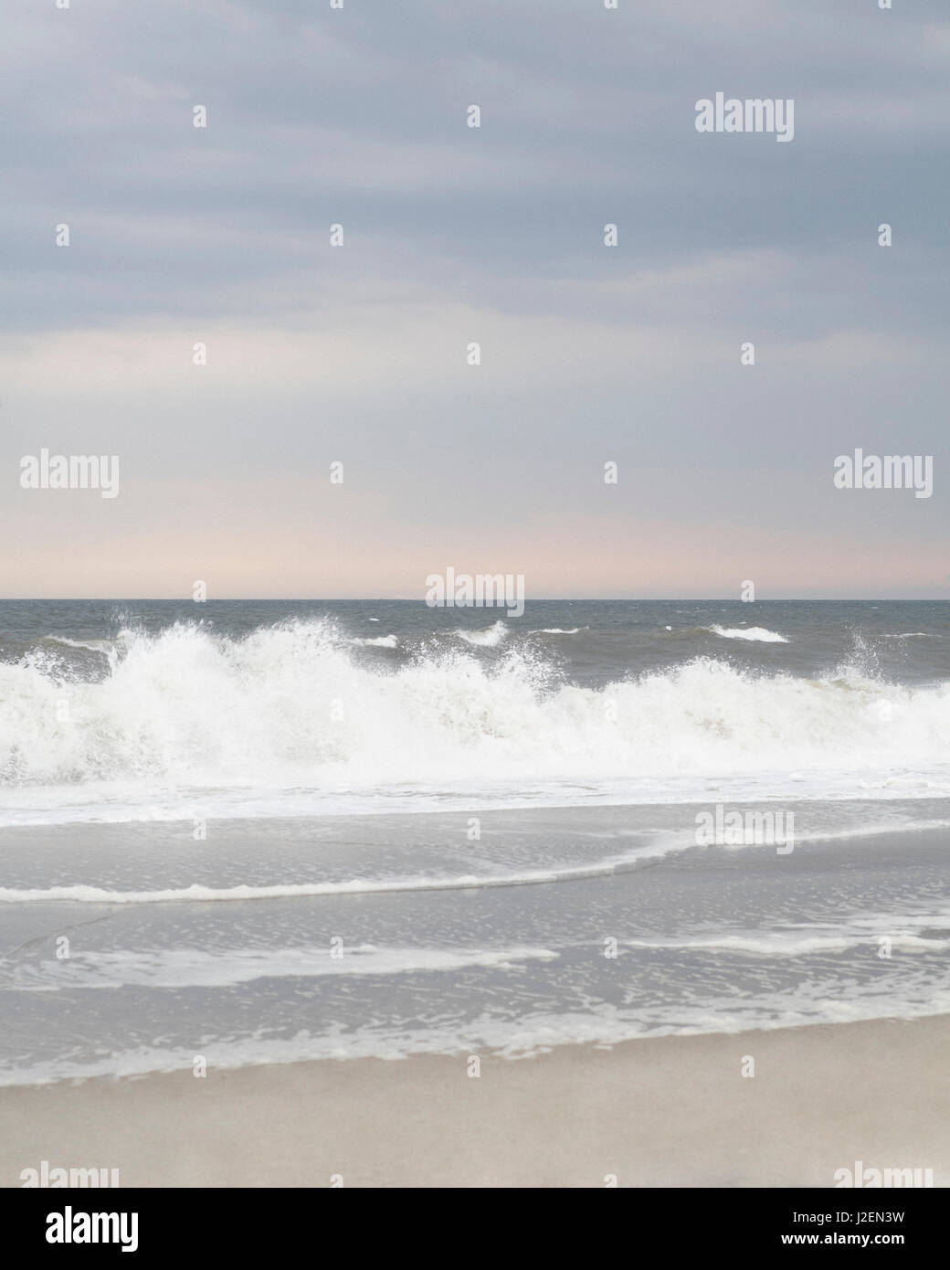 Hamptons Beach Horizon High Resolution Stock Photography and Images - Alamy