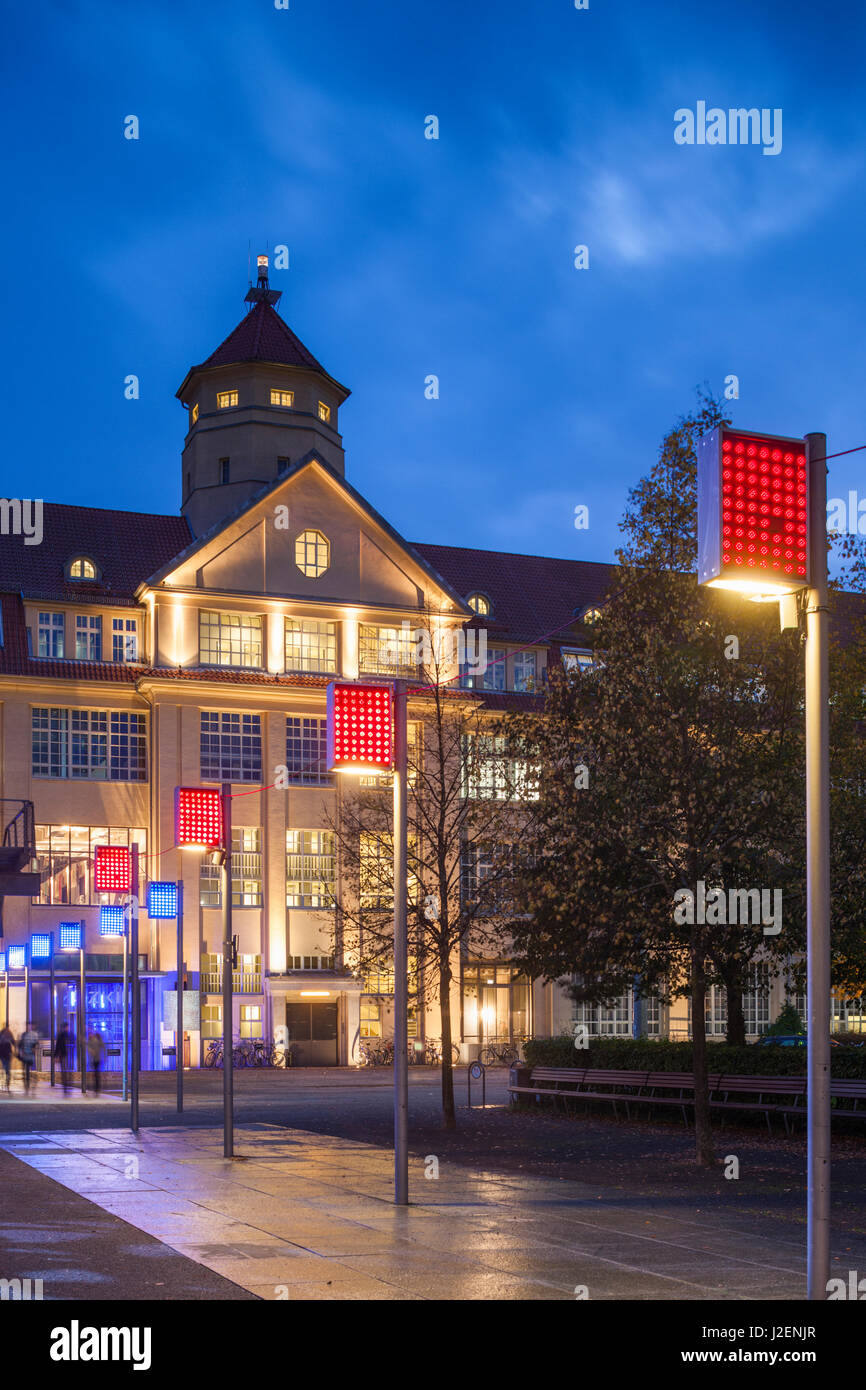 Zentrum für kunst und medientechnologie hi-res stock photography and images - Alamy