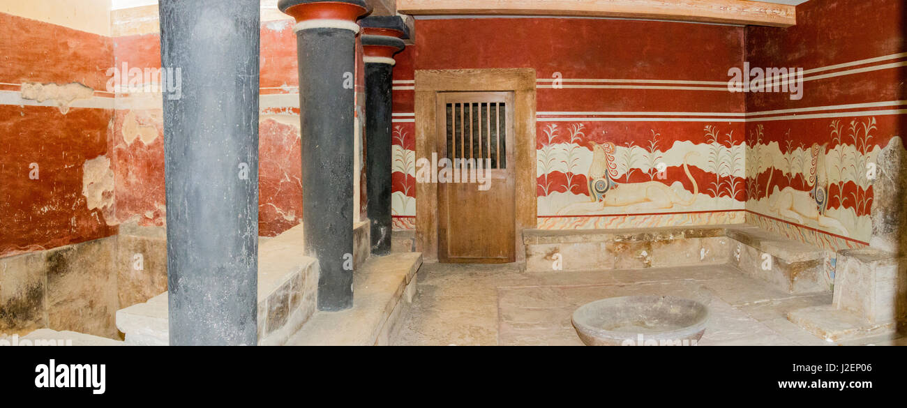Crete knossos royal hi-res stock photography and images - Alamy