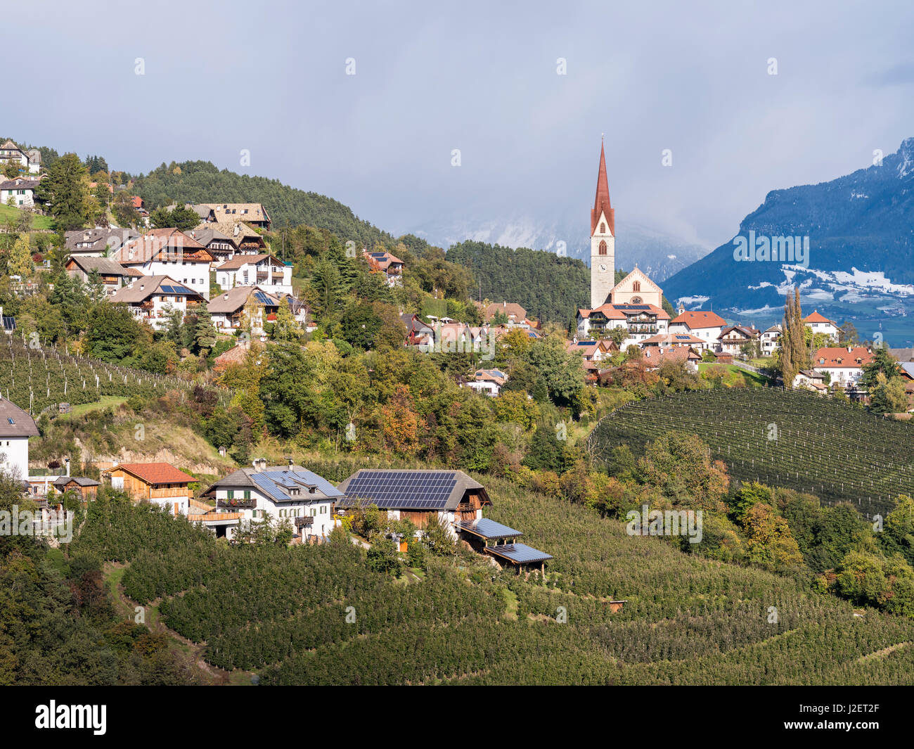 Village of Unterinn (Auna di Sotto) on Mt. Ritten (Renon) above Bozen ...
