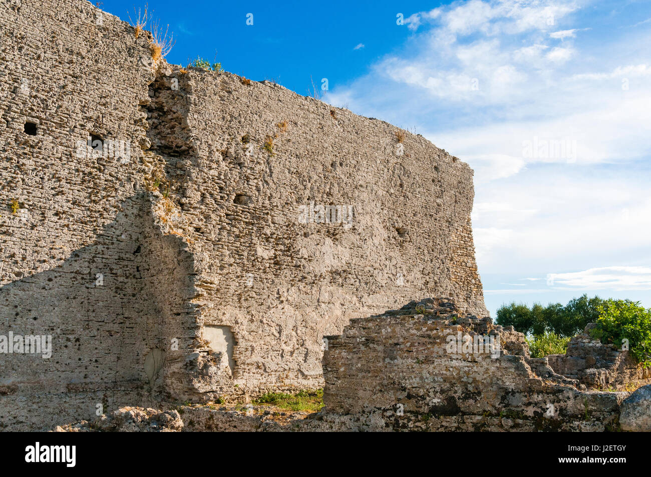 Roman town cosa hi-res stock photography and images - Alamy