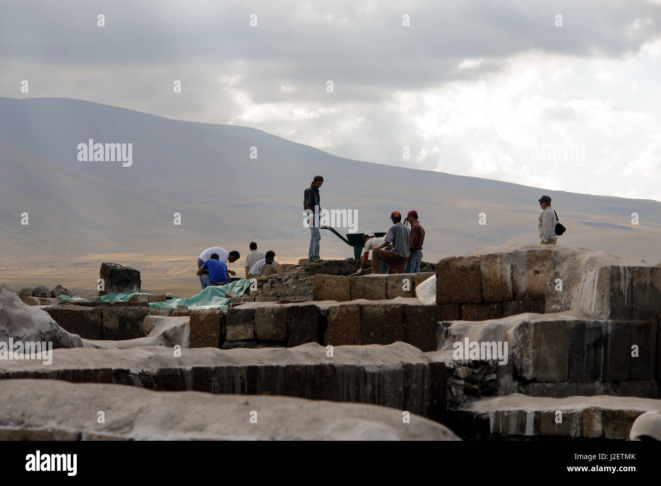 Archaeologist work hi-res stock photography and images - Alamy