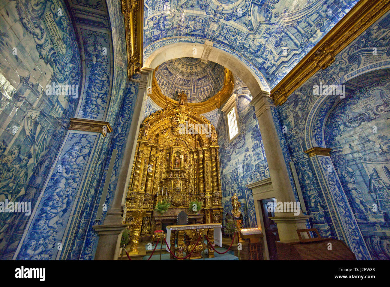 Almancil interior st lawrence church hi-res stock photography and ...