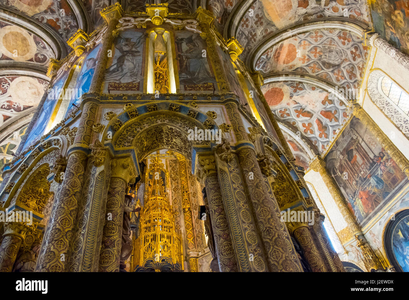 Portugal, Tomar. Tomar Castle, Knights of the Templar fortress, castle ...