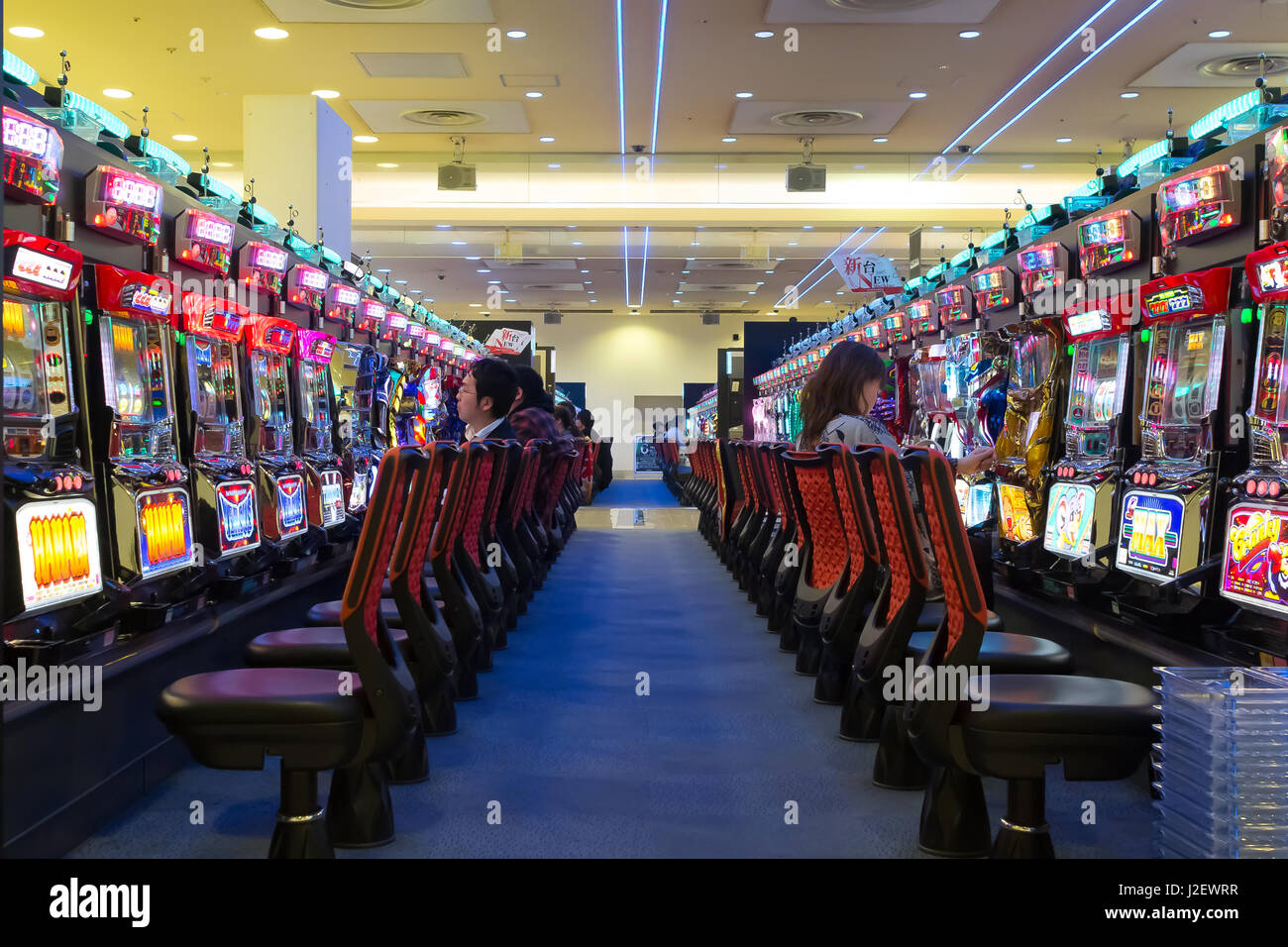 Japanese slot machines hi-res stock photography and images - Alamy