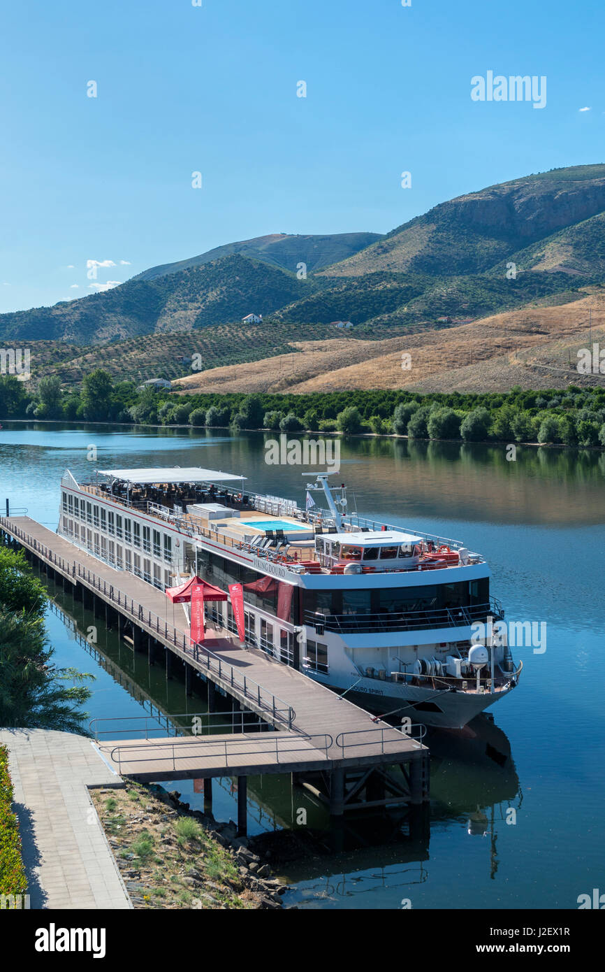 Barca d'alva hi-res stock photography and images - Alamy