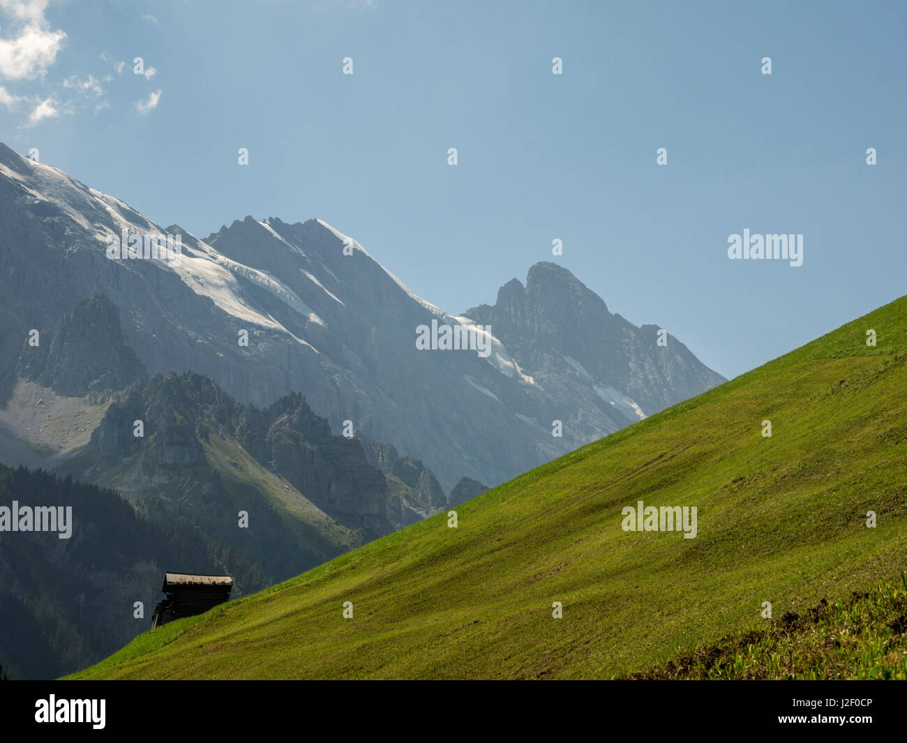 Swiss alpine mazot hi-res stock photography and images - Alamy