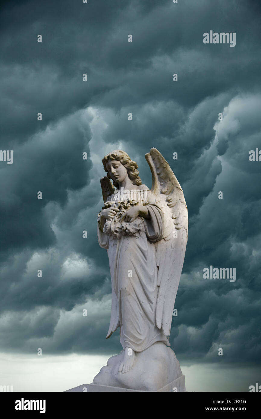 Artistic creation hi-res stock photography and images - Alamy