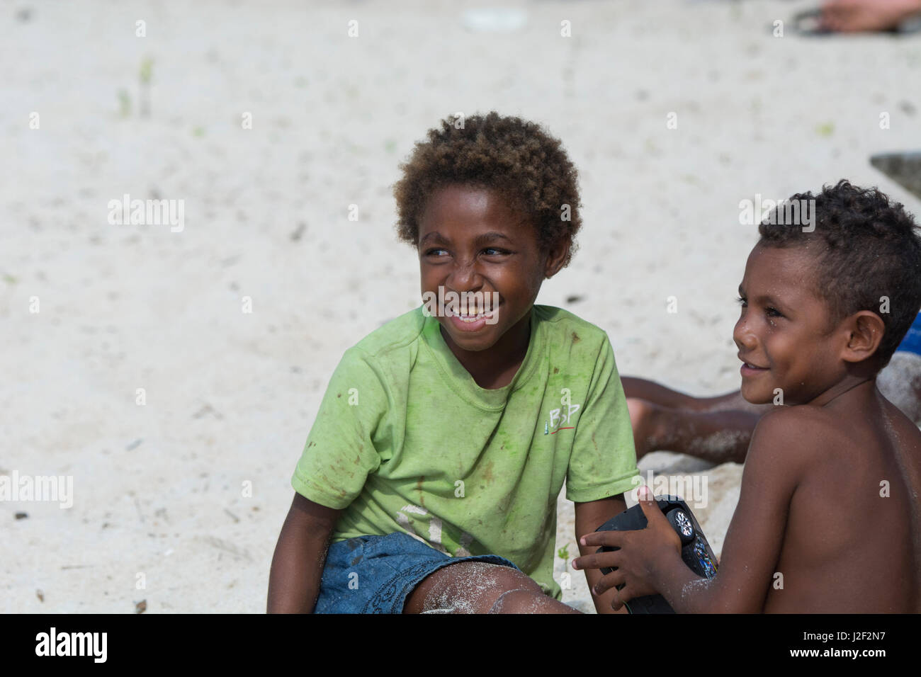 Papua new guinea children happy hi-res stock photography and images - Alamy