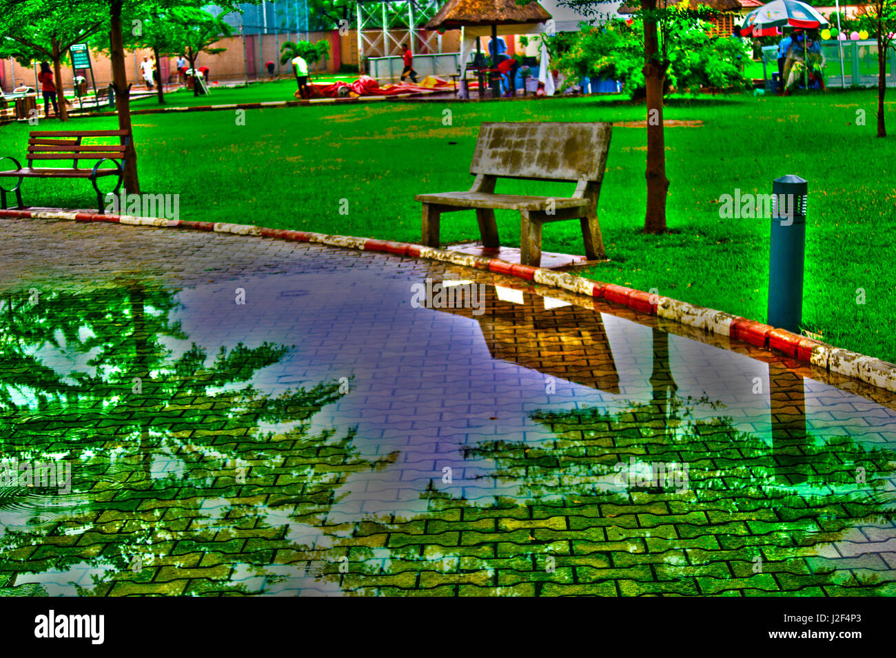 Short and long stairs hi-res stock photography and images - Alamy