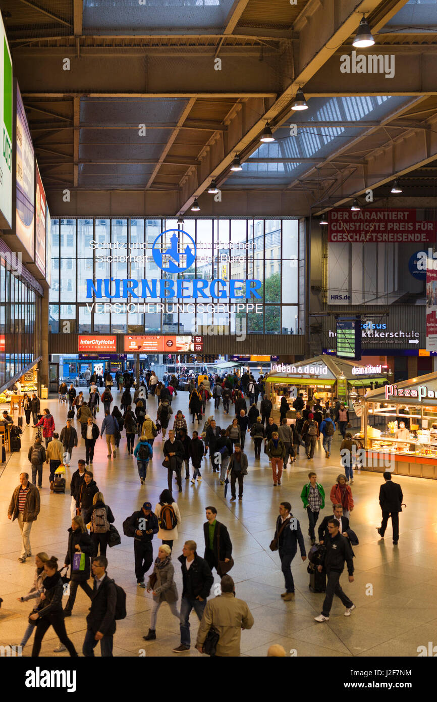 Main station munich hi-res stock photography and images - Alamy