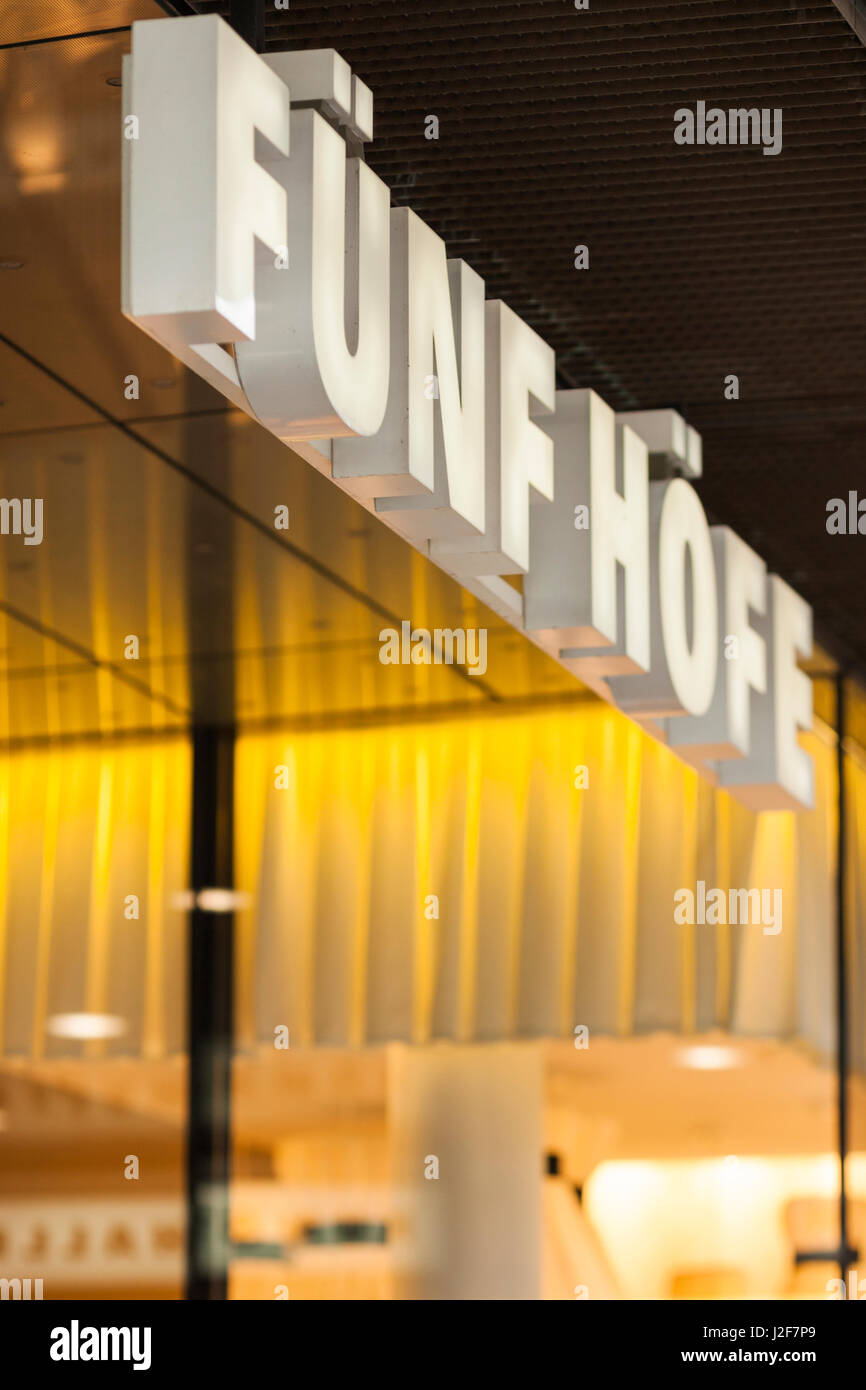 Funf hi-res stock photography and images - Alamy