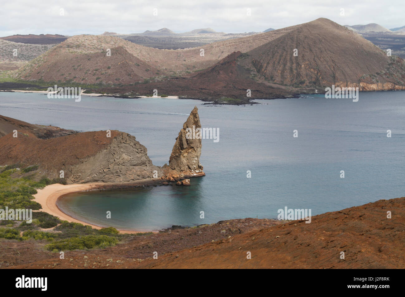 Galapagos pinnacle hi-res stock photography and images - Alamy